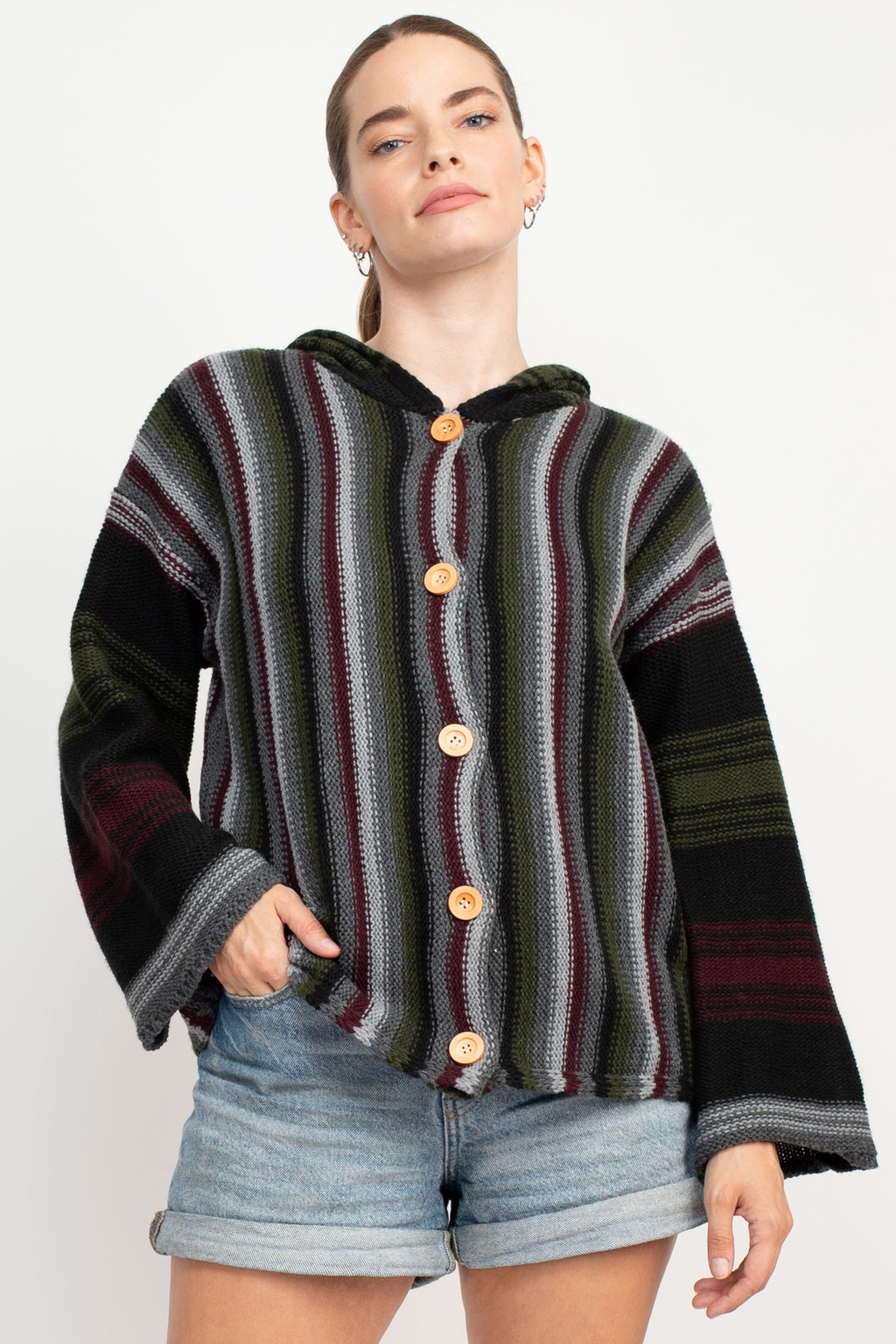 Unisex Striped Knit Sweater – Lakhay-Retail